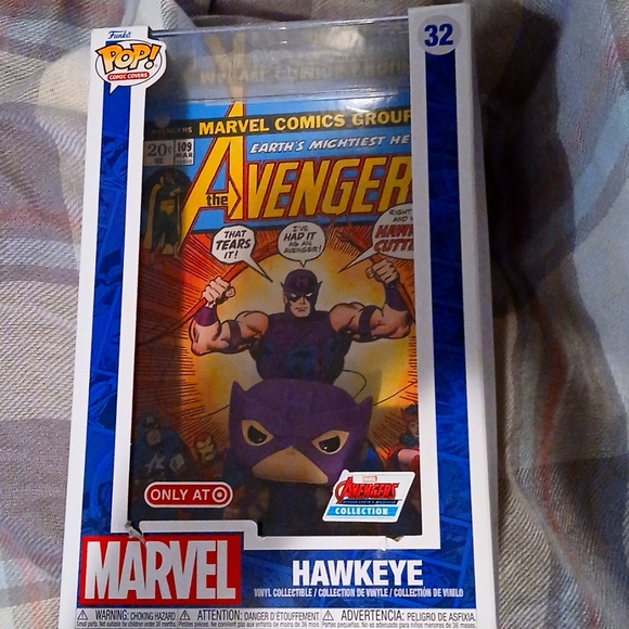 Funko | Toys | Pop Comic Book Cover With Case Featuring Hawkeye From ...